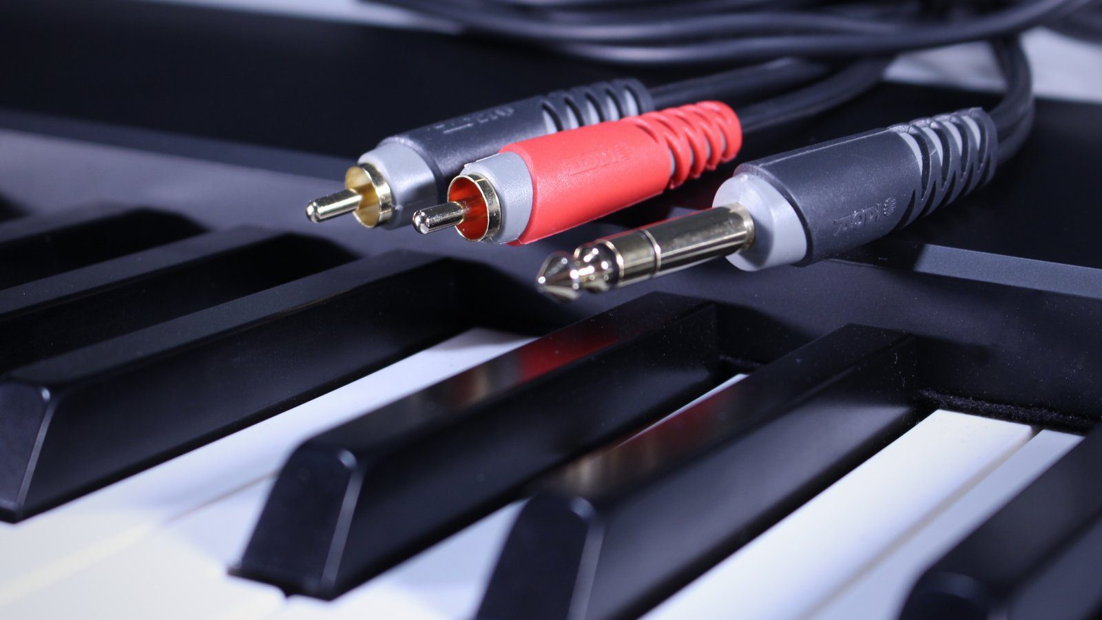 A Concert at Home: Connecting a Digital Piano to a Stereo System