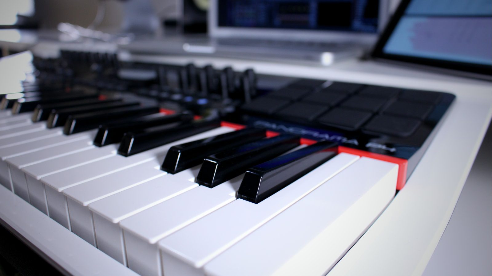 MIDI Controller with Piano Keys - Keyboard for Piano VSTs