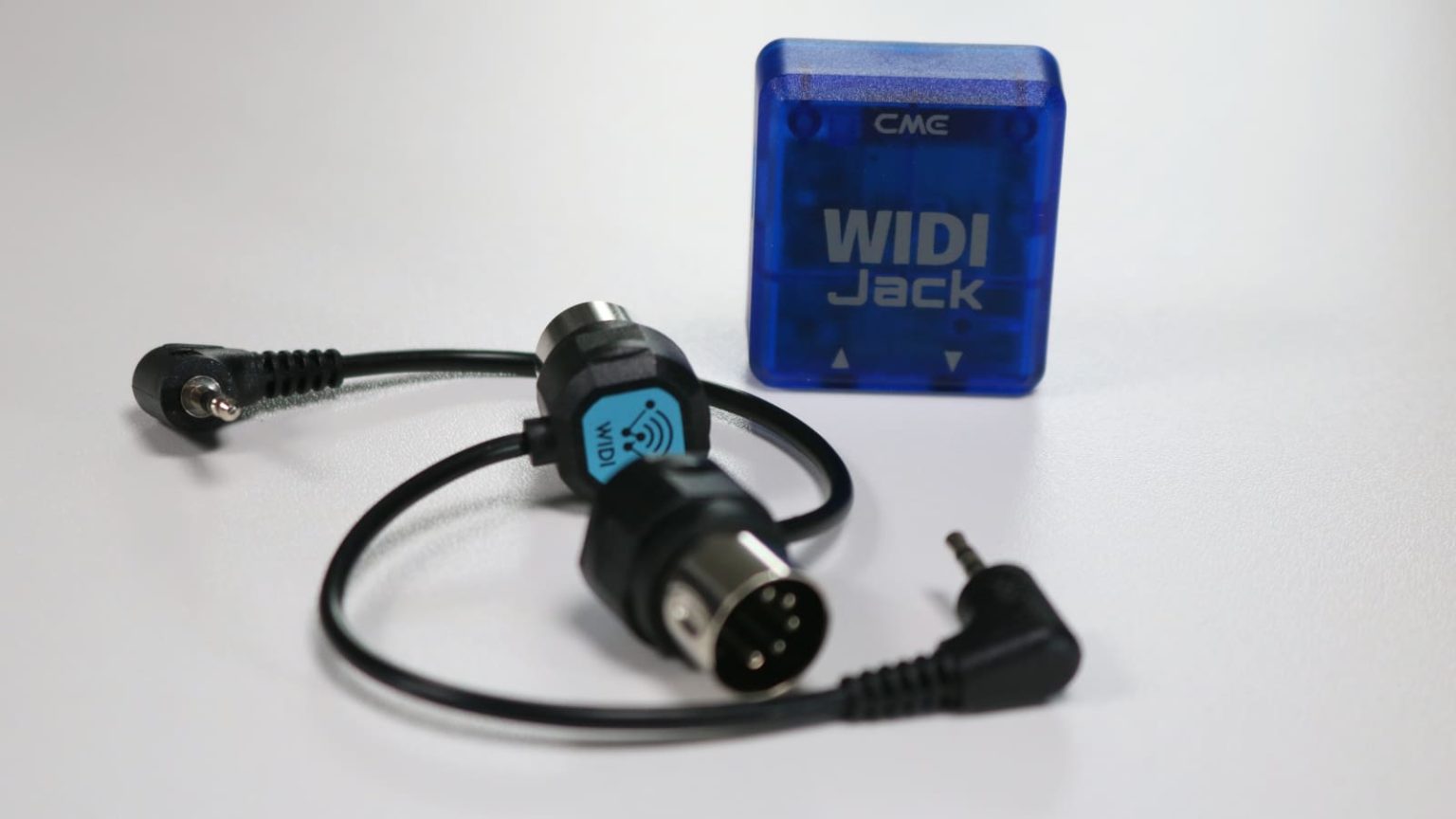 Wireless MIDI: Play Piano or Keyboard Without Cables